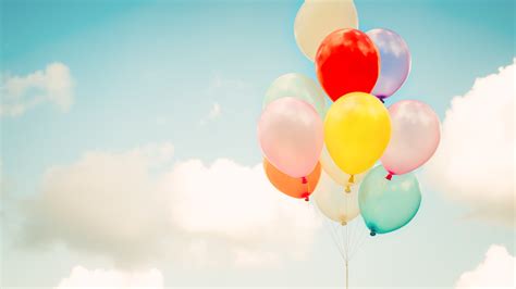 배경 화면 다채로운 풍선 푸른 하늘 구름 5120x2880 Uhd 5k 그림 이미지