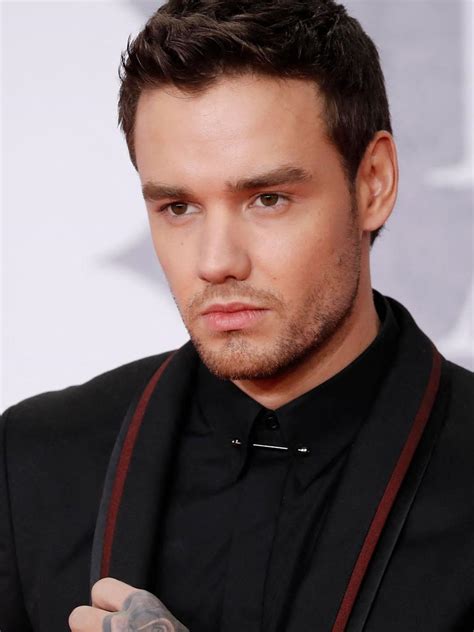 ‘infuriating Liam Paynes Girlfriend Distraught Over Cctv Images The Mercury