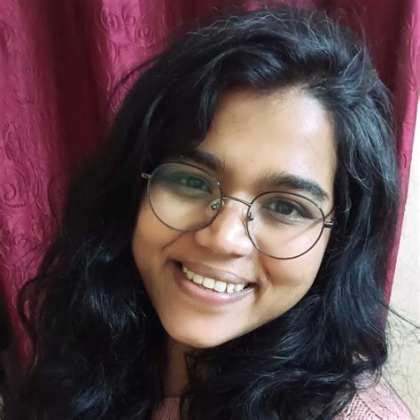 Question Time Fiona Bruce Chokes Back Tears While Announcing Death Of