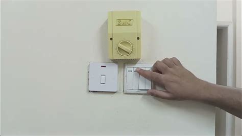 How To Switch On And Off The Light Tutorial Youtube