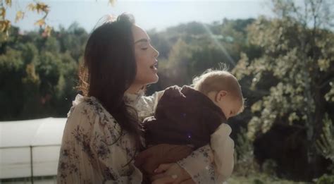 “gjer Sa Të Rritesh Bir E Ta Mësosh Të Vërtetën…” Divorci Me Bes Kallakun Pak Pas Lindjes Së