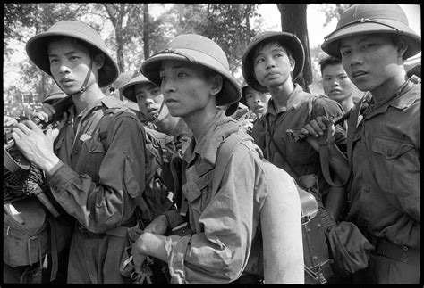 What Catherine Leroys Fearless Photographs Reveal About The Vietnam