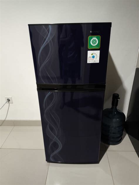 Kulkas Sharp 2 Pintu Elektronik Lainnya Di Carousell