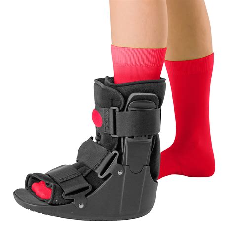 Fractured Ankle Aircast Boot At John Hipple Blog