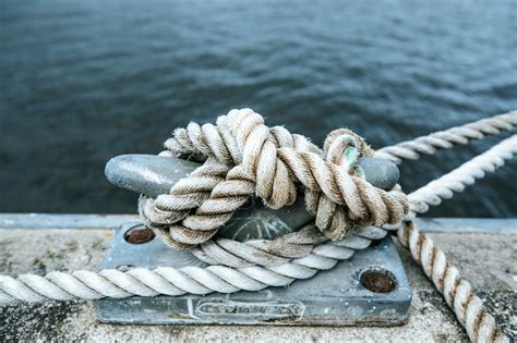 node js hosting and strapi im backend