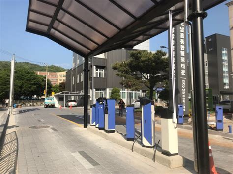 주차자단기 차량번호인식기 무인주차요금정산기 등 주차관제시스템을 경기도 수리시 하남시 남양주시 오남읍 Xx사무소에 설치 시공한