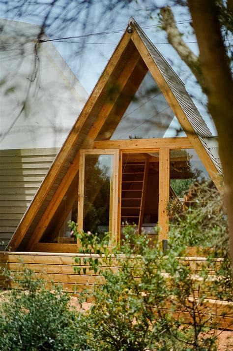 Tiny Whale Surf Lodge Rooms Pictures And Reviews Tripadvisor