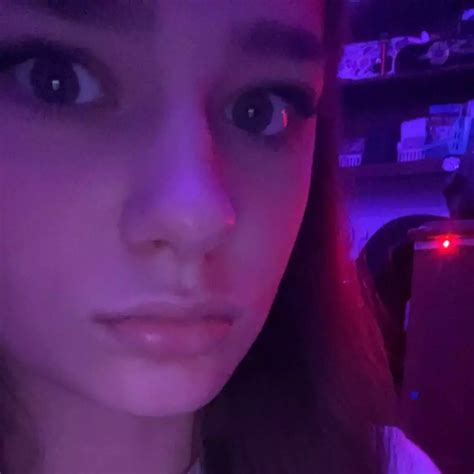Chat With Allie The Cum Dump Nsfw Enjoy Free Unrestricted Ai