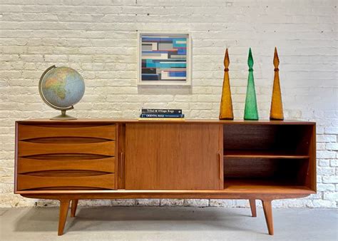 Extra Long Handsome Mid Century Modern Styled Teak Credenza Media