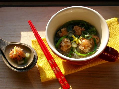 새우완자탕면 고소한 새우살 완자의 담백한 풍미