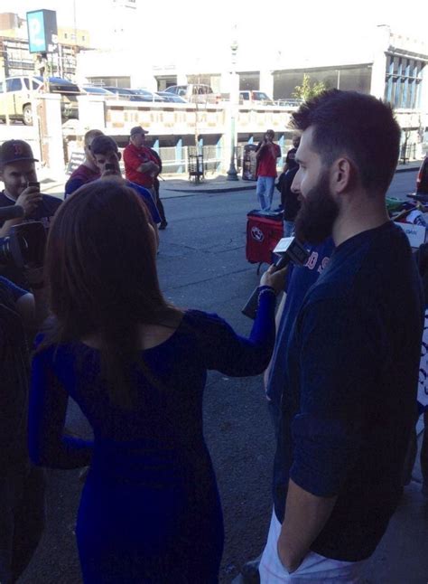 Behind Jenny Scrolller