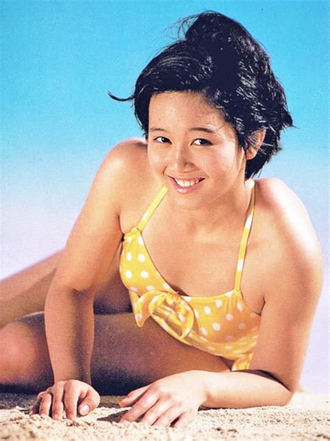 浅香唯 最新グラビア含む水着画像 49枚 ちょい懐女画像集 女優・歌手・アイドル