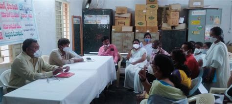 పరత ఒకకరక మసక తపపనసర The mask is a must for everyone
