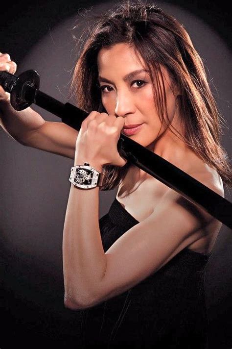 Michelle Yeoh Bond Girl Michelle Yeoh Conjoint Nhmpw