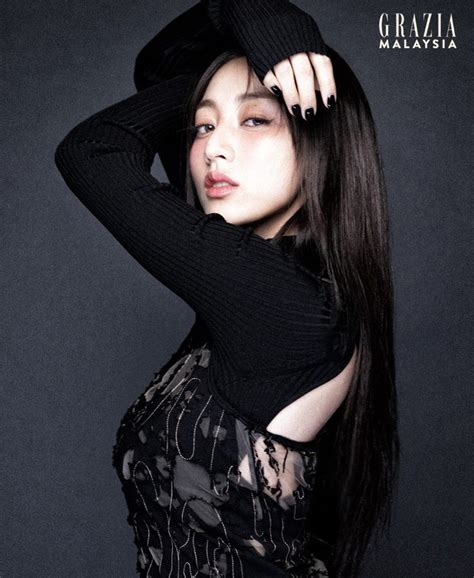Simak Gaya Jihyo Twice Yang Tampil Cantik Dan Elegan Di Pemotretan