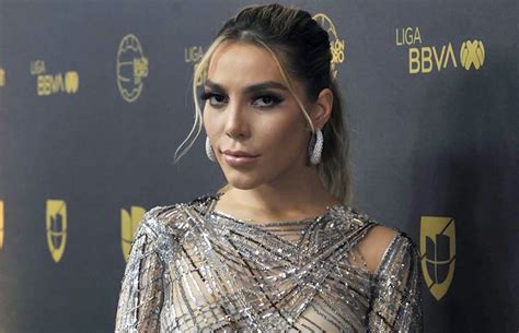 Now She Attackes Her Aunt Frida Sofía Claims That Michelle Salas