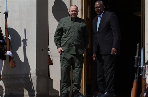 ယူကရိန်းသို့ လုံခြုံရေးအကူအညီ ဒေါ်လာ ၂ ဒသမ ၃ ဘီလီယံ ပေးဖို့ အမေရိကန် ကြေညာမယ် Ayeyarwaddy Times