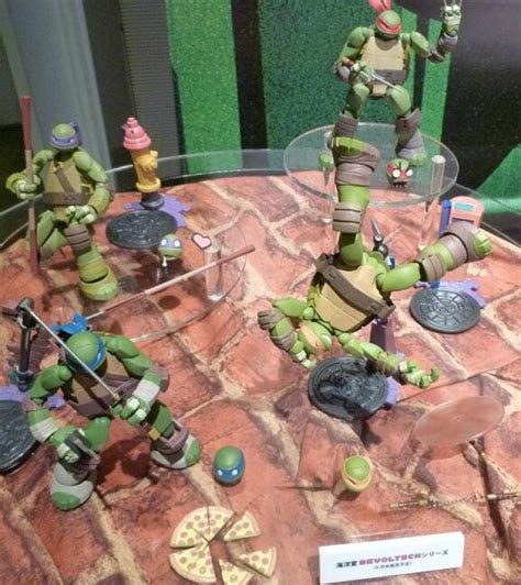 News Revoltech Tmnt Action Figures Revealed Mint Condition Customs