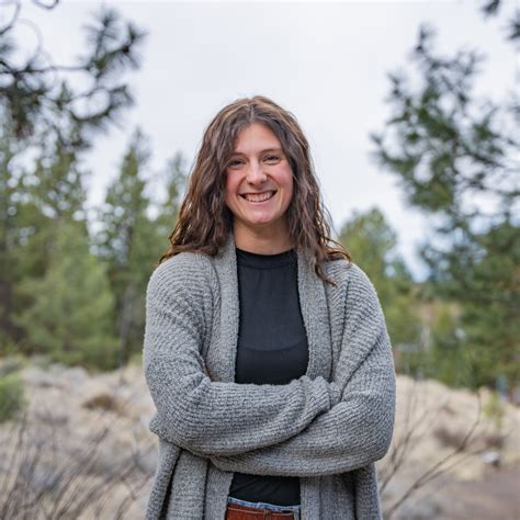 Olivia Bates Bend Or Real Estate Associate Remax Key Properties