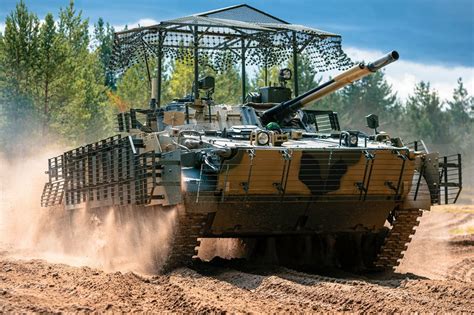 Холдинг Высокоточные комплексы поставил в войска новую партию БМП3 в блоге Армия и Флот