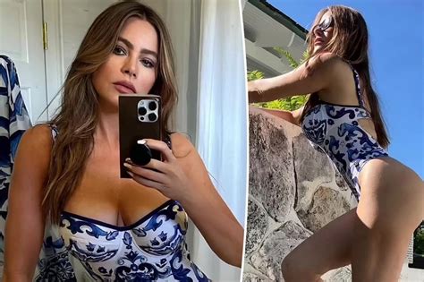 Sofia Vergara Wears Cheeky One Piece Thong Swimsuit In 51 Off