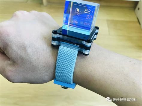 干货：esp32彩屏自制太空人主题透明手表！ csdn博客