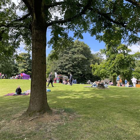 Robert Ashton Memorial Park Huddersfield