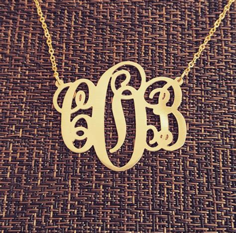 Monogram Pendant Necklace Classic Script Style Bestnamenecklace