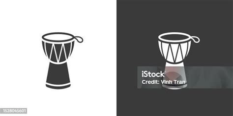 젬베 웹 아이콘입니다 젬베 로고 디자인 타악기 간단한 젬베 사인 실루엣 아이콘은 반전 색상입니다 Djembe 솔리드 블랙 아이콘 벡터 디자인입니다 악기 개념