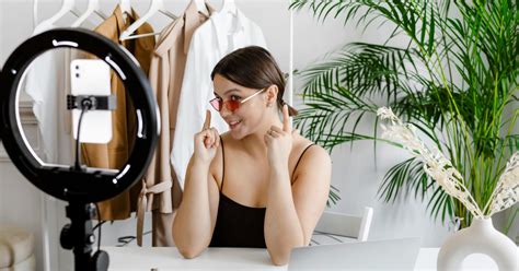 Ники для Девушек и Парней на Английском ⭐ Красивые никнеймы для