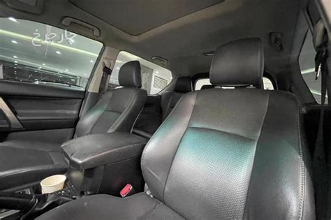 تویوتا پرادو دو در 4 سیلندر کارکرد ۸۰هزار کیلومتر بدنه بدون رنگ اتوماتیک