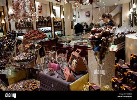 Paris, Frankreich, Luxus-Shopping, "Michel Cluizel', Französisch-Schoko ...