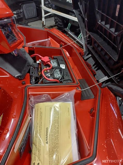 Polaris Sportsman 570 Eps 2023 Telasarjalla