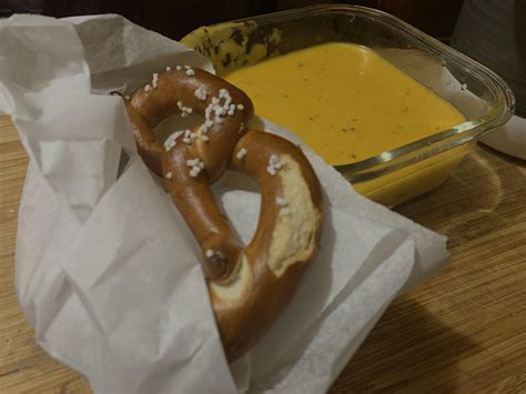 Pretzel With Beer Cheese All Ingredients From Trader Joes My So Didnt Like It So Im Sharing
