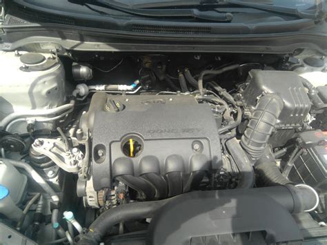 Осмотр состояния цепи и натяжителя замена прокладки клапанной крышки Kia Ceed 1g Ed Fl — Kia