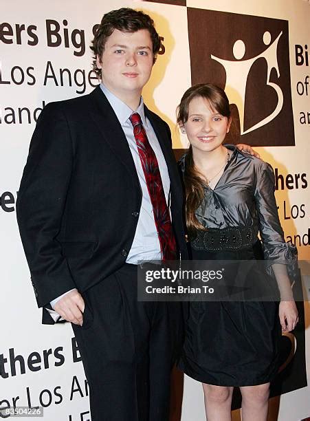 Spencer Breslin And Abigail Breslin Photos And Premium High Res
