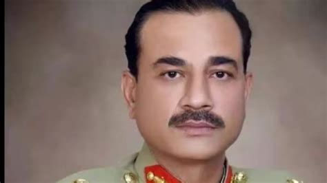 pakistan s condition is bad still it is giving jackal barks know what