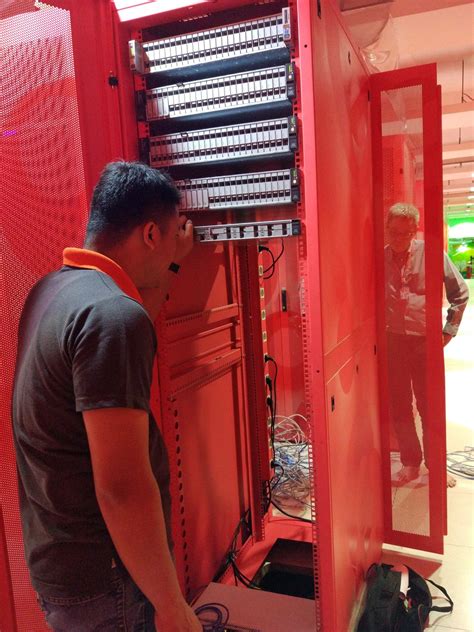Membuat Server Linux Sendiri Untuk Pemulamudah Dan Cepat