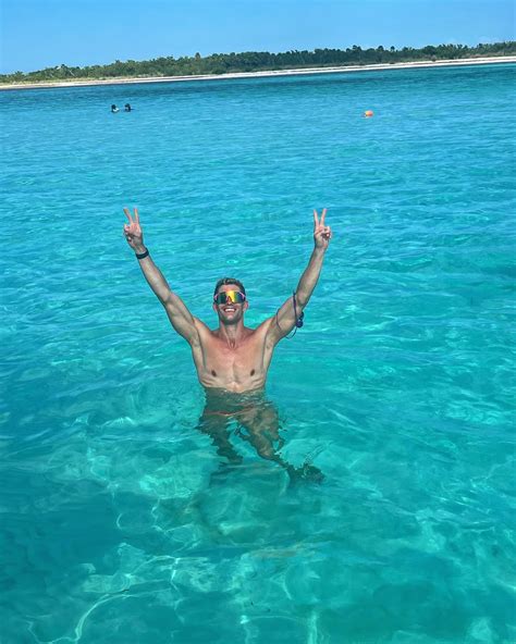 Meet Cooper Robinson The Gay Swim Champ Making Waves Instinct Magazine