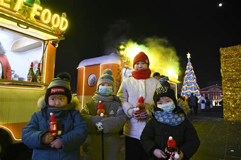 Улаанбаатарын мөнгөн үдэш арга хэмжээ өдөр бүр Сүхбаатарын талбайд болно