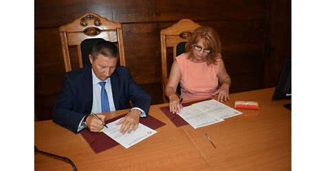 Борислав Сарафов представи новия заместник главен прокурор Елена Каракашева