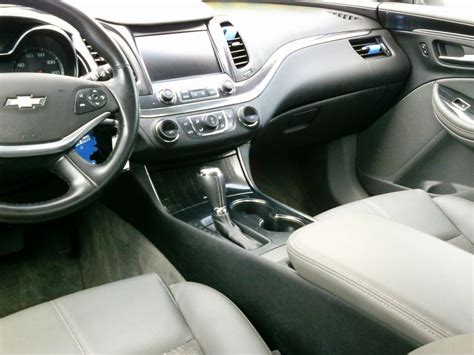 2016 White Chevrolet Impala Lt