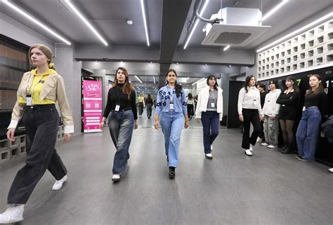 K Model Experience Class By Esteem Klook