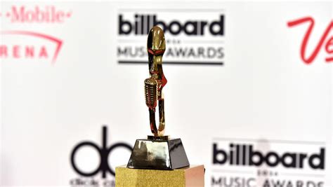 2020 Billboard Music Awards See The Complete Winners List Iheart