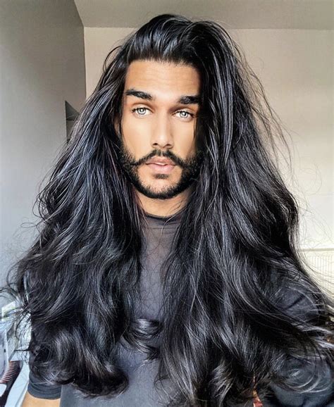 Pin By Vickeezjewelz On Favorite People Long Hair Styles Men Hair
