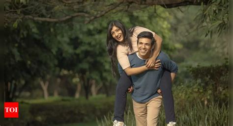 5 Ways No Screen Days Can Strengthen Your Relationship Times Of India