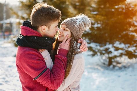 Pareja Joven Foto Gratis