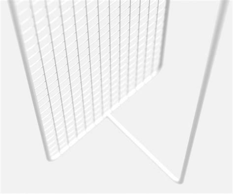 Thomas Schnurs Wire Grid Functions As A Storage System