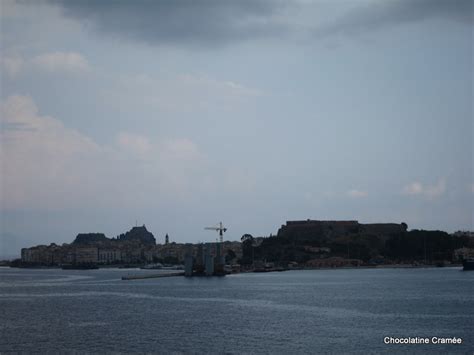 Chocolatine Cramée Corfu A Ninfa Grega