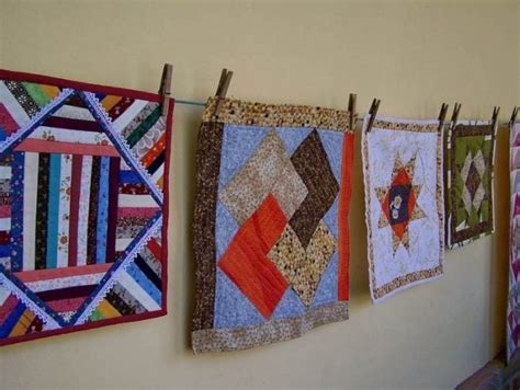 11 Best Quilt Wall Hangers To Display Your Quilt